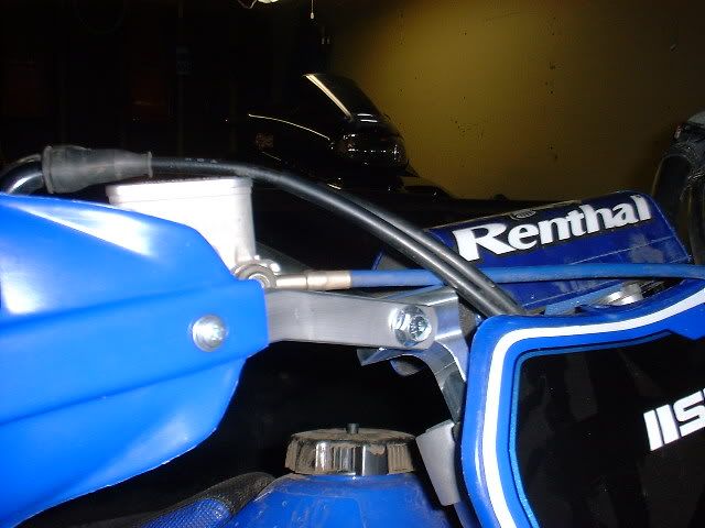 Triple clamp handguard mounts - YZ400F/426F/450F/450FX - ThumperTalk